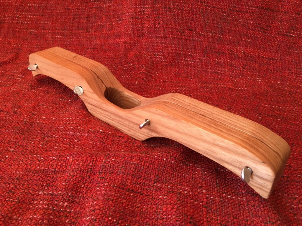 Ash Humbler. - Carved Kink